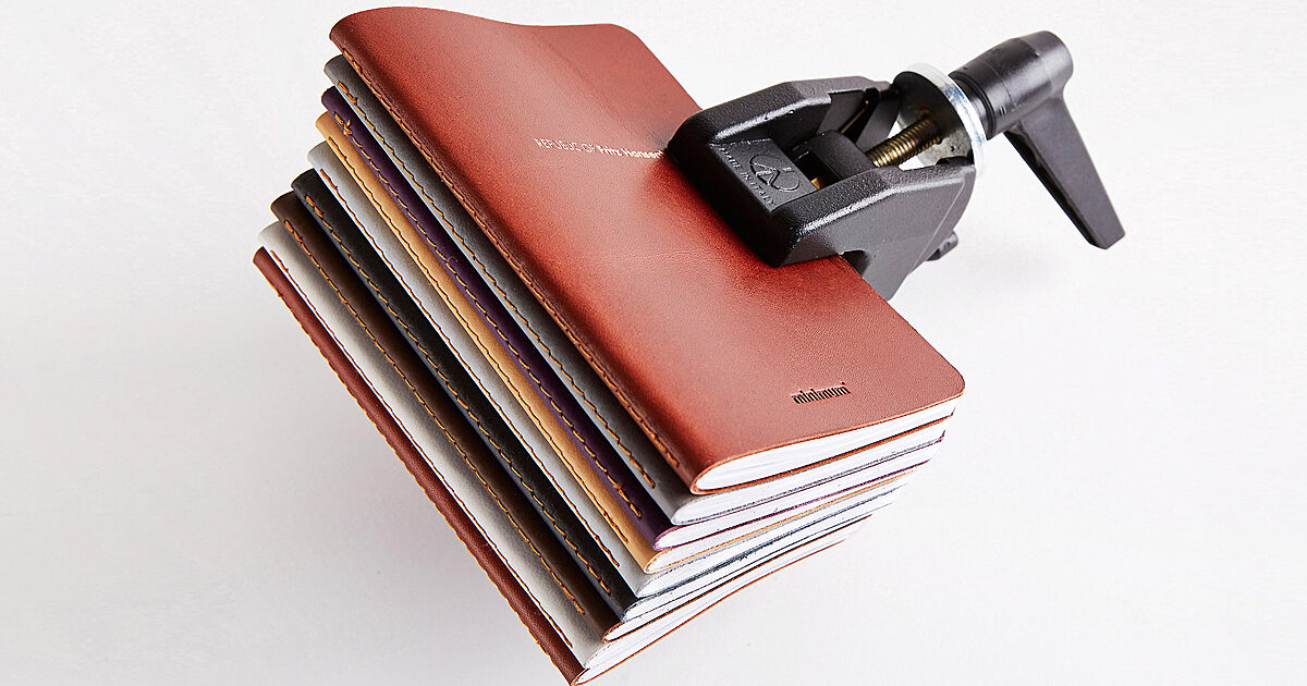 Sewn Leather-Notebooks | Whole story | Details → brandbook
