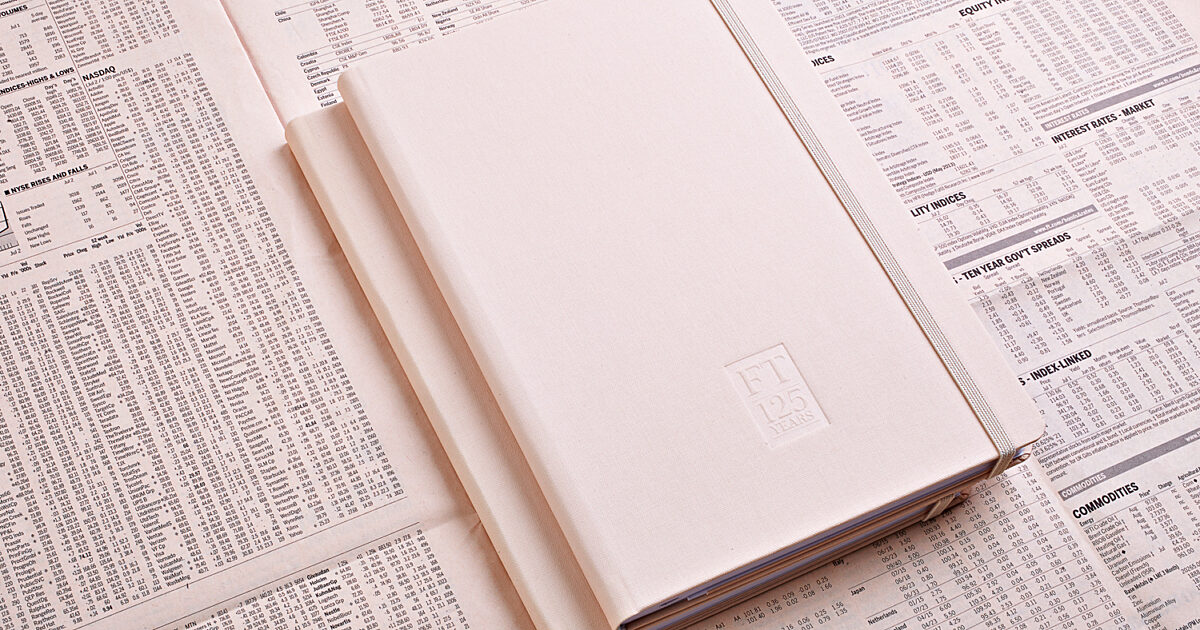 100% Corporate Design: Notebooks that Stage the Brand | Whole story