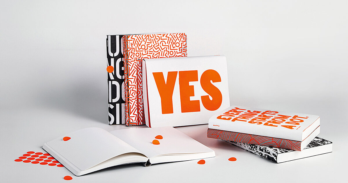 Cover Finishing with Silkscreen | Whole story | Details → brandbook